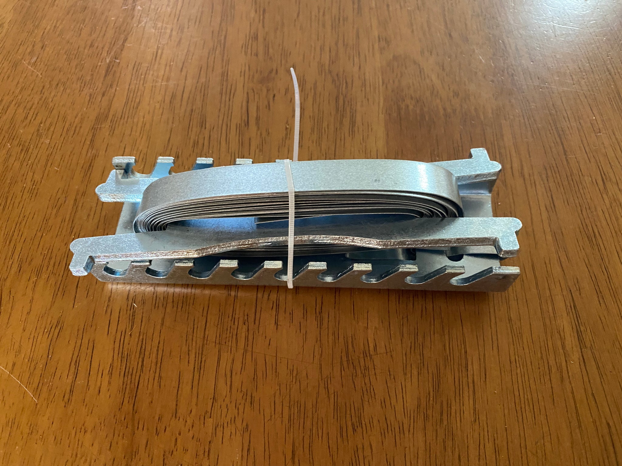 Galvanised Hive Lock Strap – Inglewood Bees