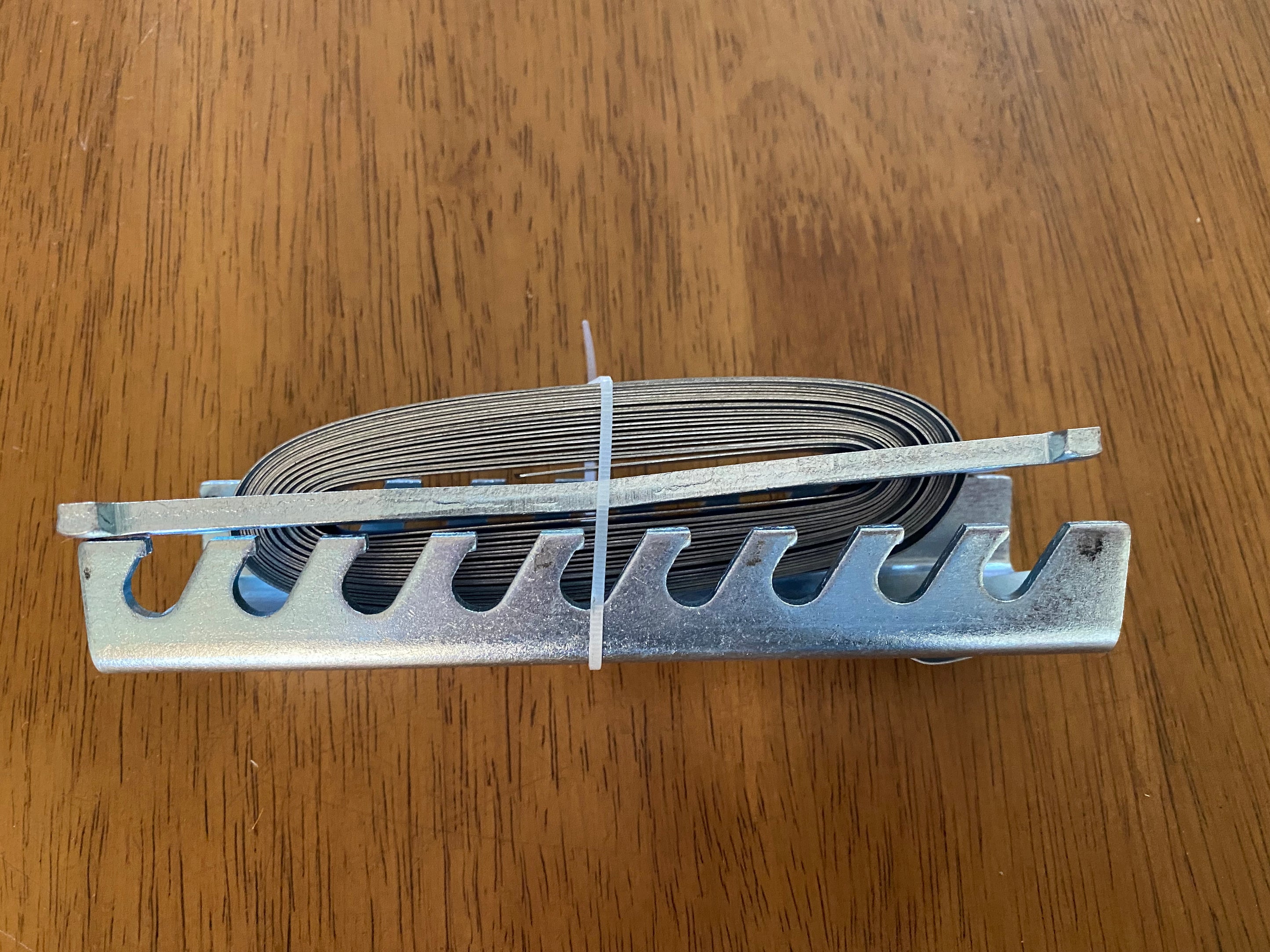 Galvanised Hive Lock Strap – Inglewood Bees